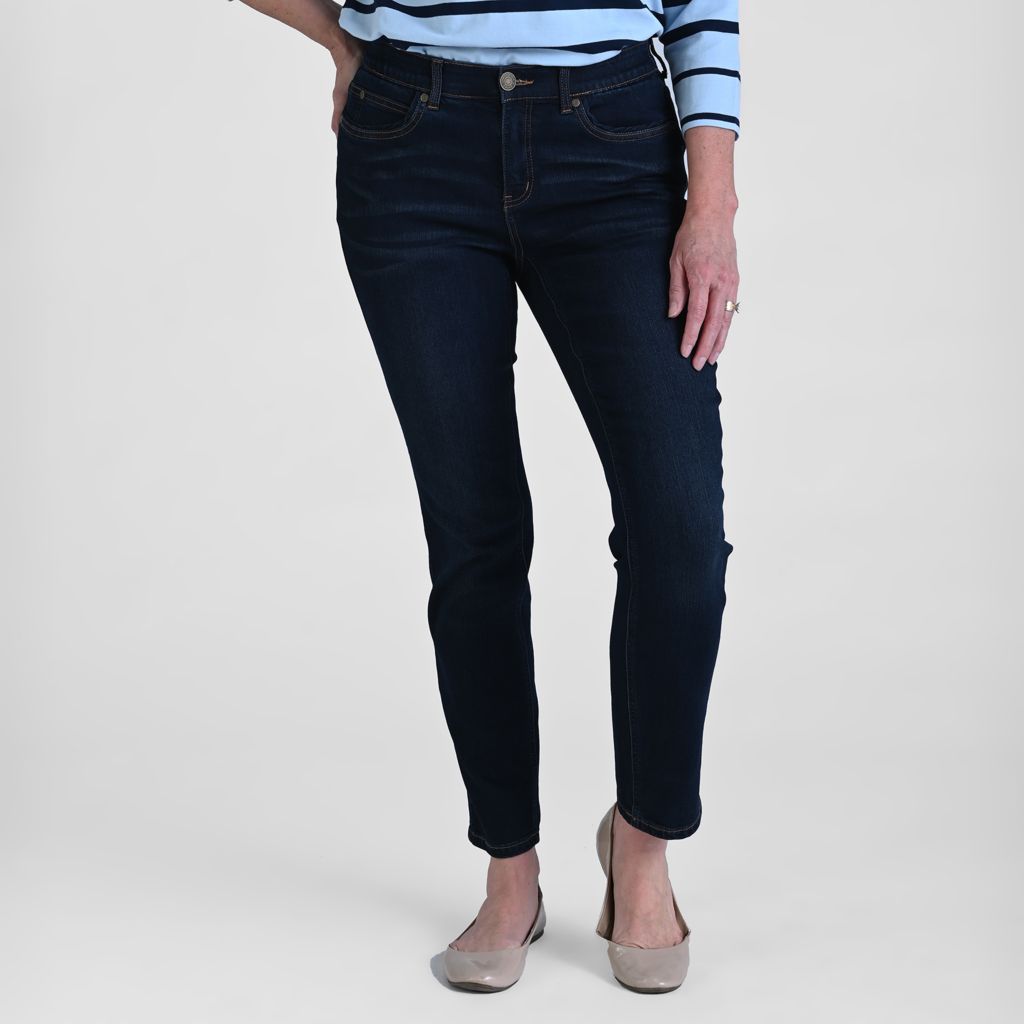 Signature Slimming Shaped Fit Tapered Leg Jean - Dark Stonewash ...