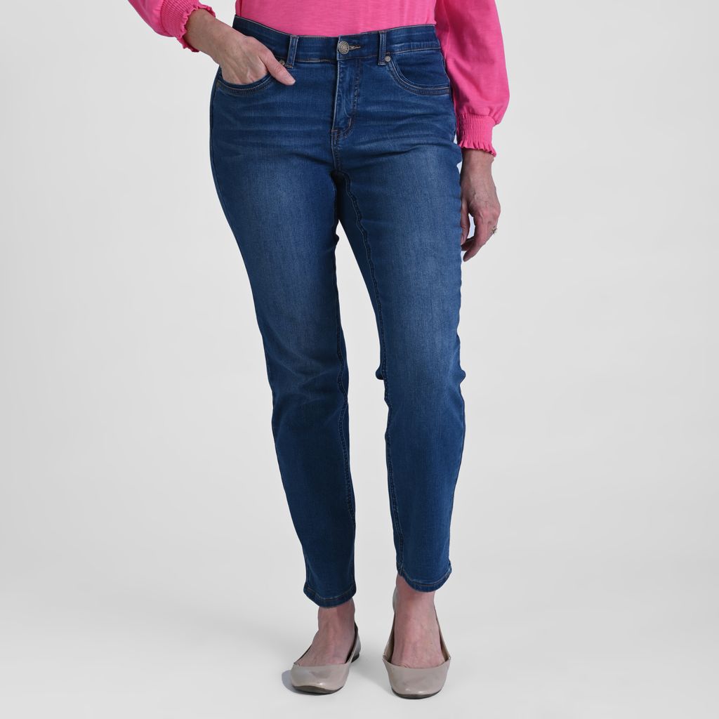 Signature Slimming Shaped Fit Tapered Leg Jean - Medium Stonewash ...