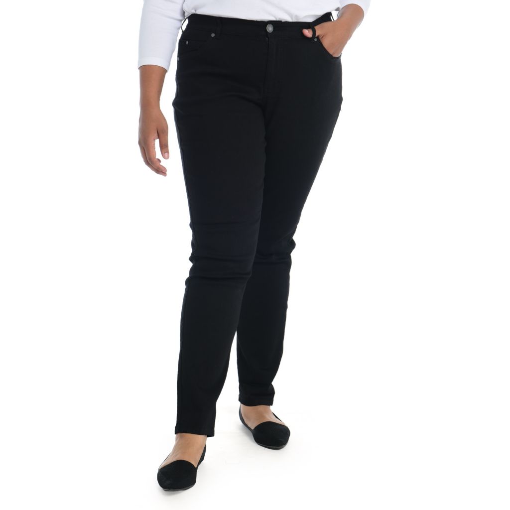 Signature Slimming Shaped Fit Tapered Leg Jean - Black – Christopher ...