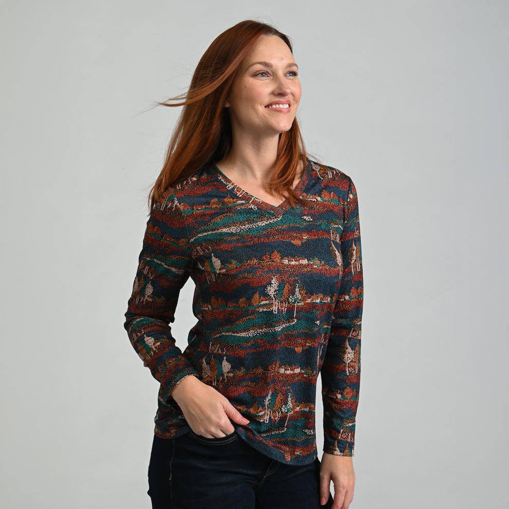 Scenic Print V Neck Long Sleeve Tee – Christopher & Banks