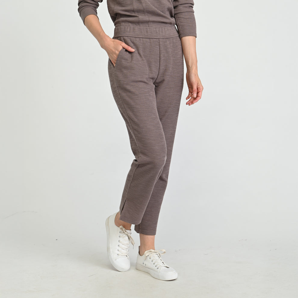 Relaxed Restyled Ribbed Pull on Straight Leg Pant – Christopher & Banks